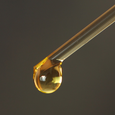 Co-emulsifier and neutralizing agent for metal wor